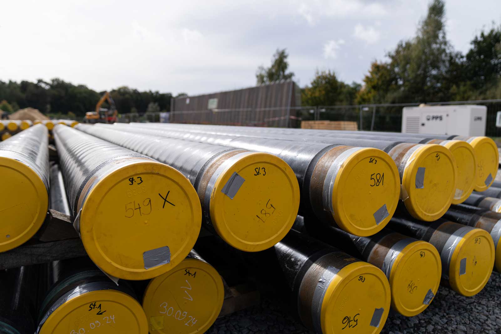 RWE starts approval procedure for construction of hydrogen storage ...